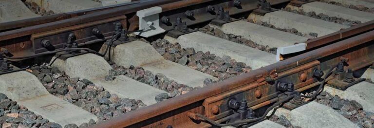 Railway Fish Plates Manufacturer | Supplier in India